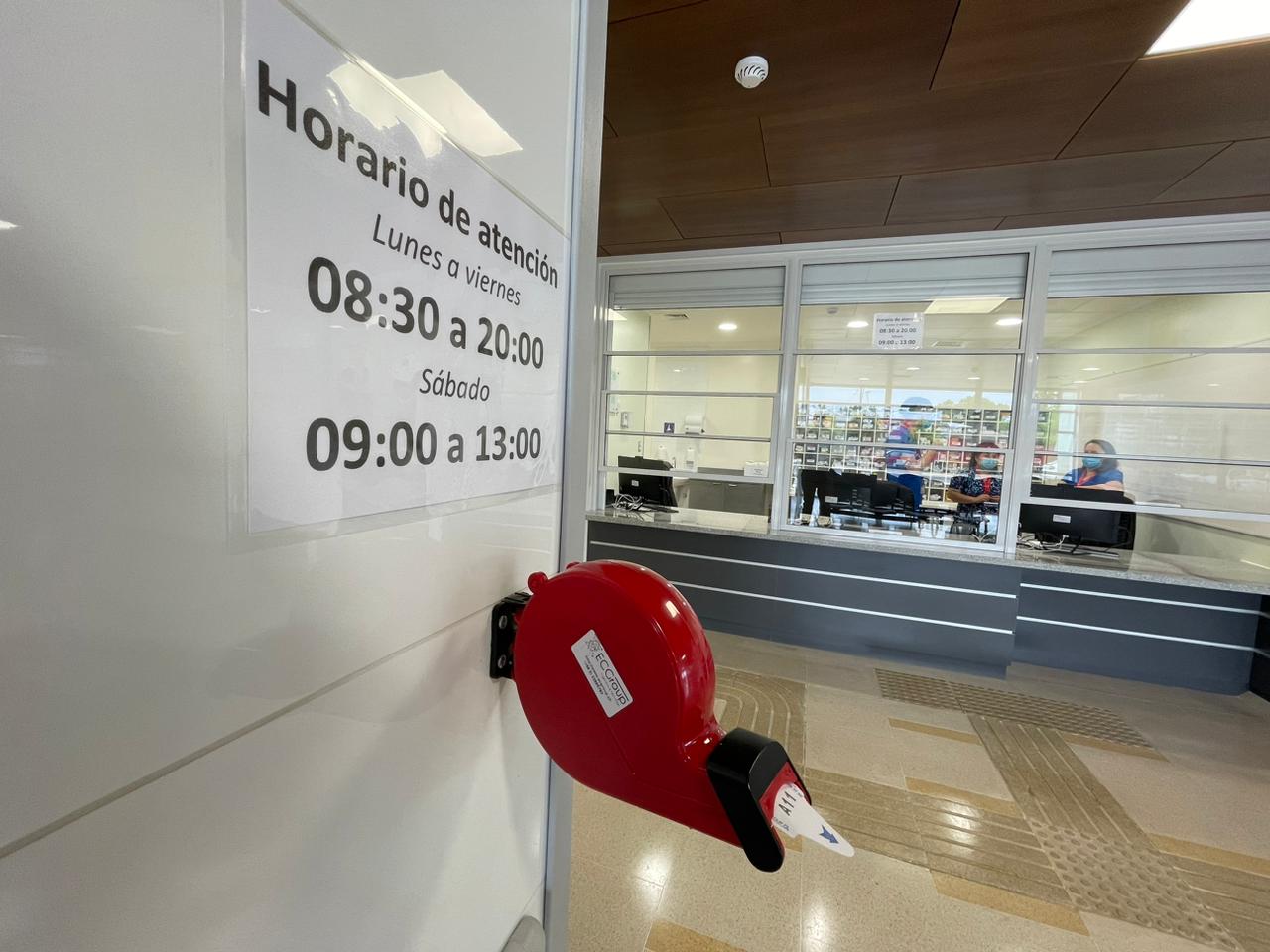 Molina abrió las puertas del Cesfam "Charito Urzúa Catalán" | Molina | VLN Radio